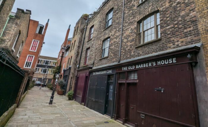 Book review: The Pleasures of Observing the City by Ana Kinsella - The ...